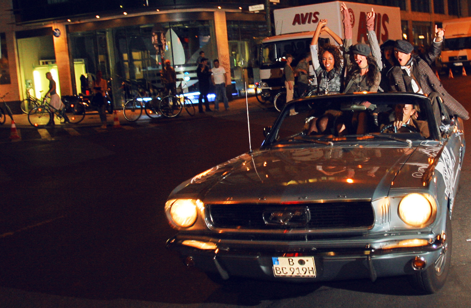 Hugo Boss - Store Re-Opening 2006-09-15 Muenzstraße Berlin 01 ...